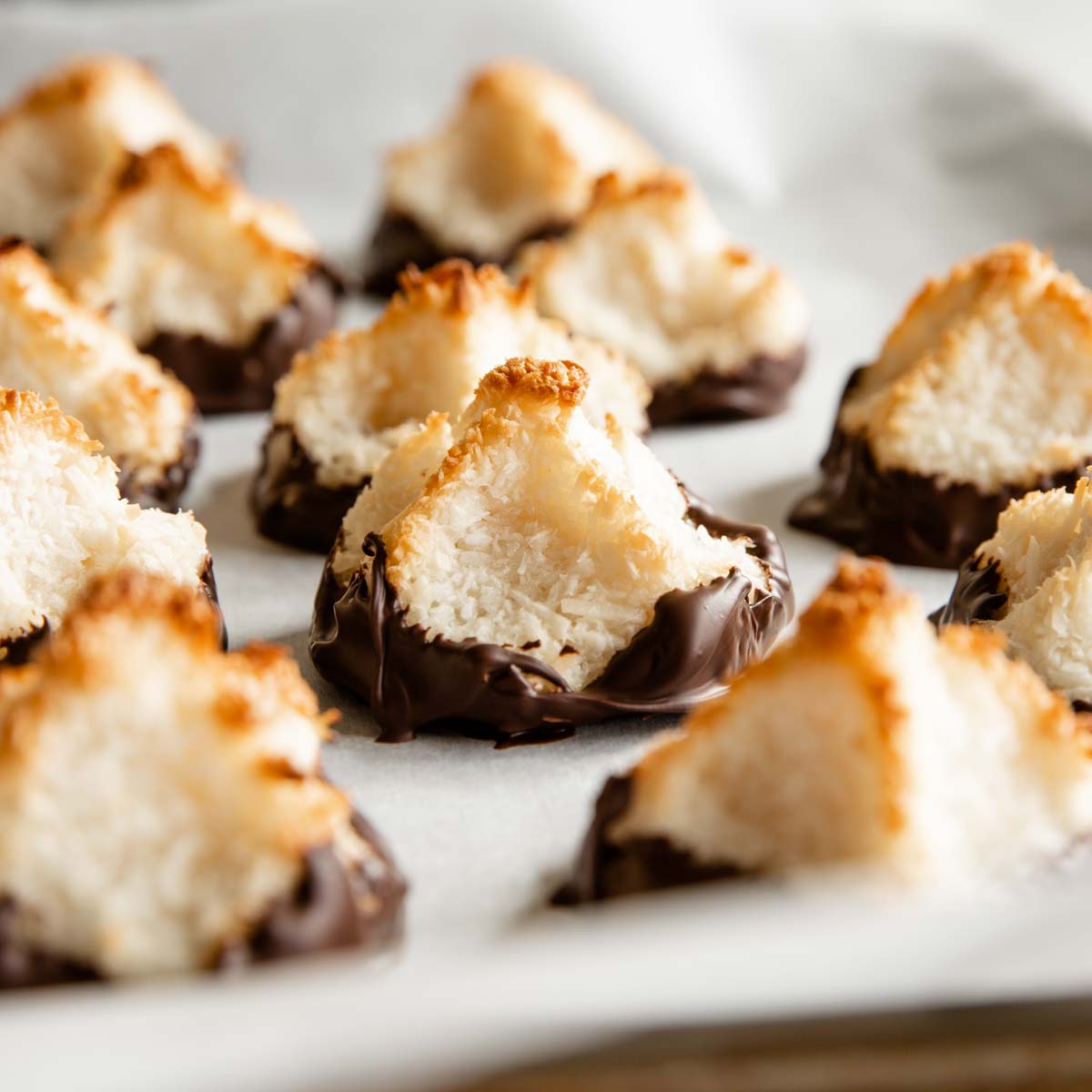Dark Chocolate Dipped Macaroons - Easy Coconut Macaroon Recipe!